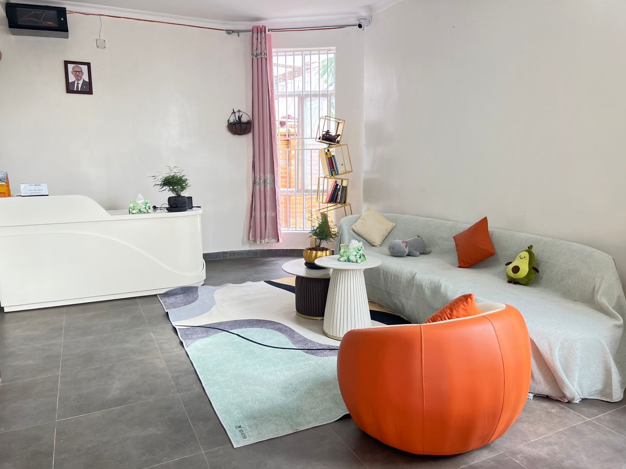 V&SKY SPA - Massage | Made Hair | Green Plants
